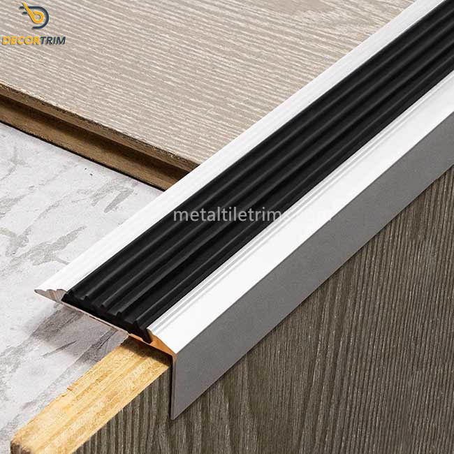 Anodized Aluminium Tile Edging Stair Nosing 45.5mm X 25.9mm Size