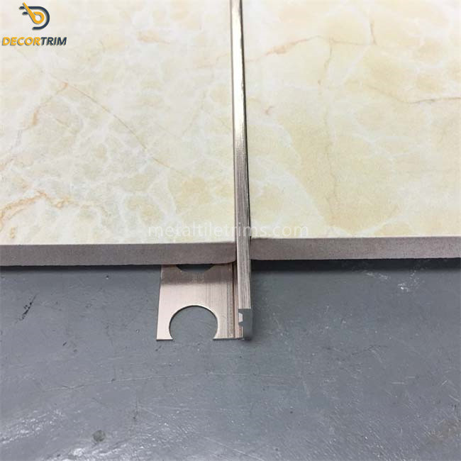 OEM ODM Metal Edge Profile , Aluminum Straight Edge Trim L Shape