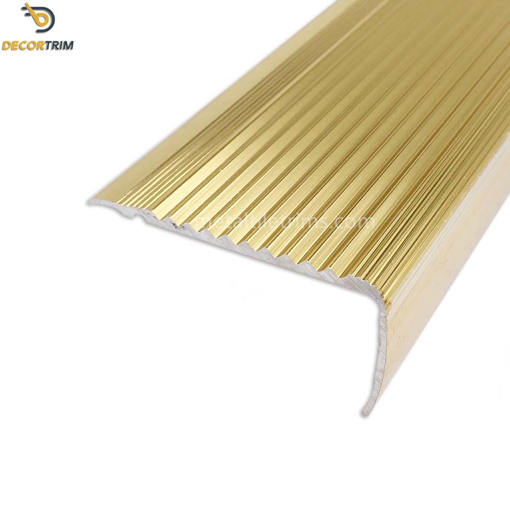 Shiny Gold Stair Nosing Tile Trim Anti Slip For Decorative Tile Edging OEM